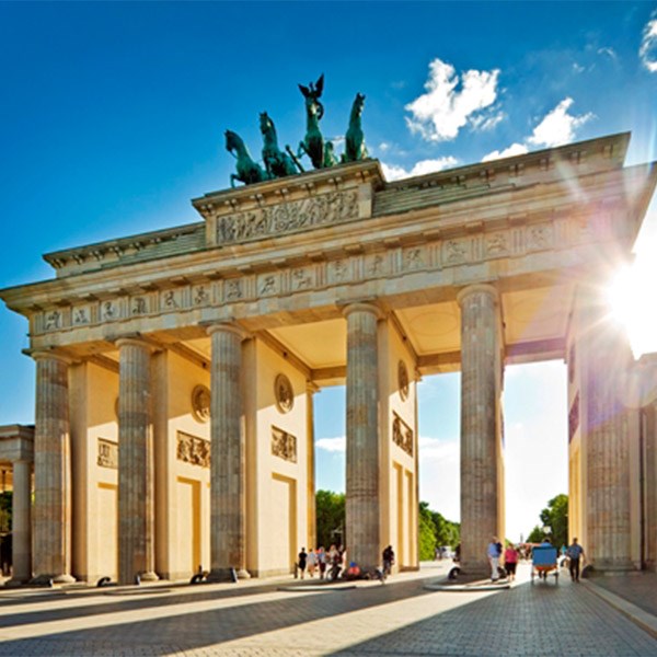 4-Star Hotel in Berlin? Book at Pestana Berlin Official Website!